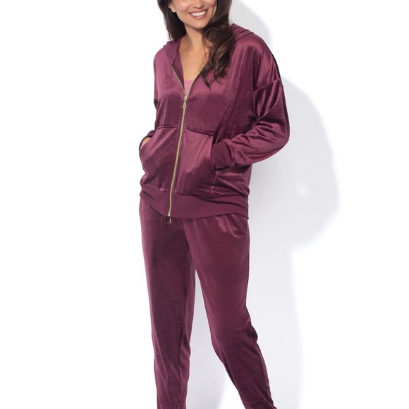 Felina | Intimates & Sleepwear | Felina Velour Hoodie And Jogger Set In ...